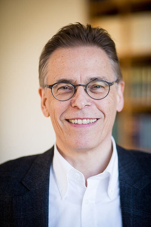 "Überzeugender Botschafter für seelische Gesundheit und Menschenfreund"